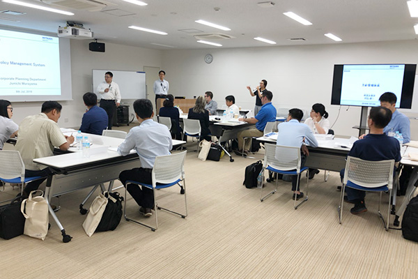 Society / Human Resources - MITSUBA Corporation